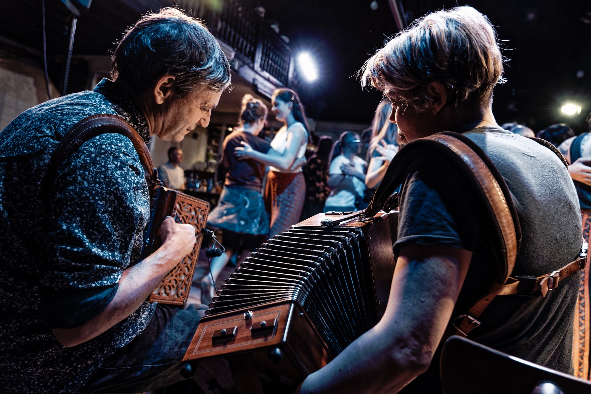 Foto's van folkbals - frissefolk.be
